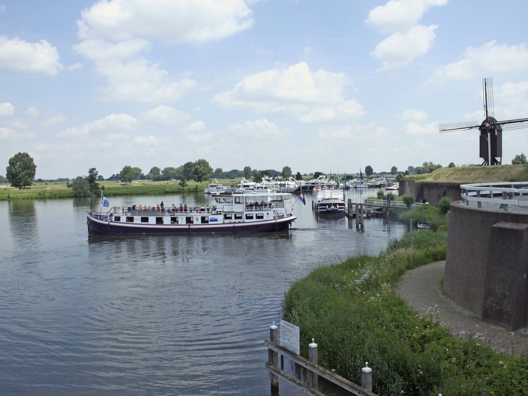 Offerte - Rondvaarten & dagtochten, Feesten & Uitjes